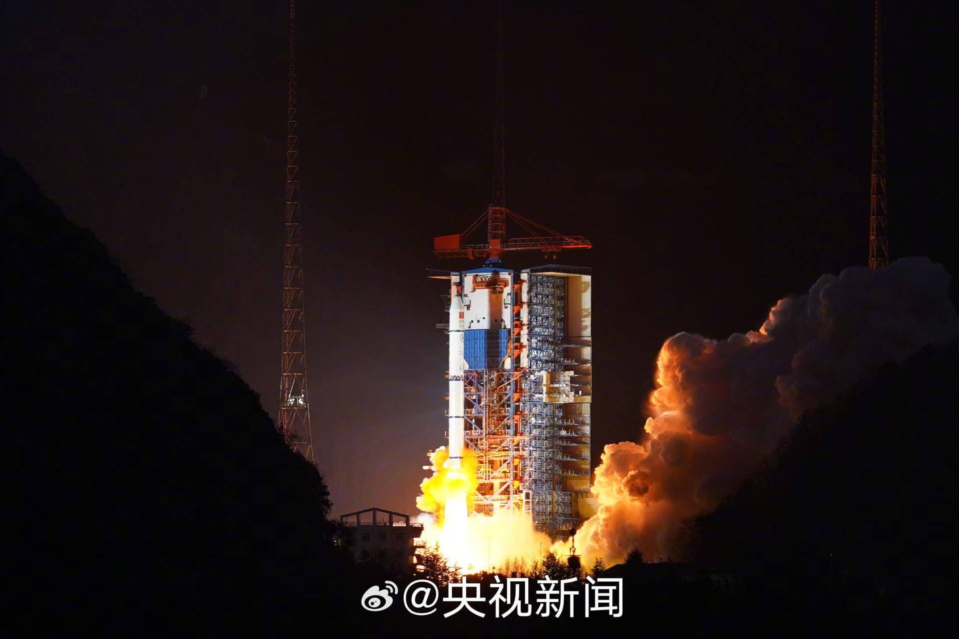 Go4Liftoff - Long March 2C | Geely Constellation Group 02
